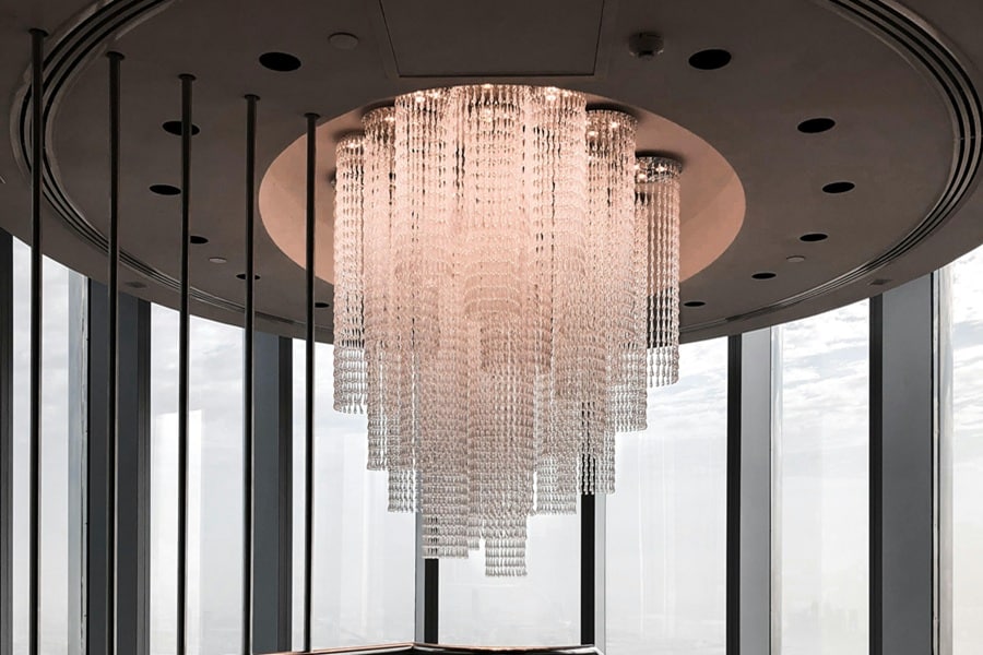 What is the Best Light Temperature for a Crystal Chandelier in Florida
